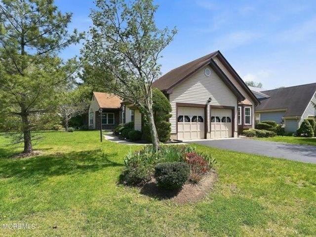 condo with 2 bedroom, Monroe NJ ES103587969