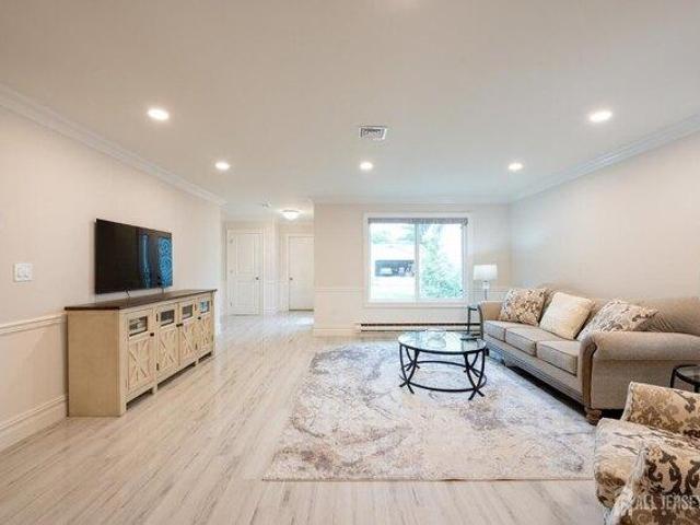 condo with 2 bedroom, Monroe NJ ES105156235