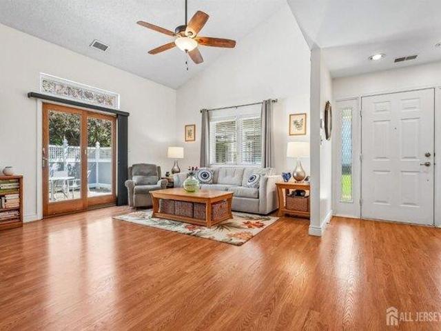 condo with 2 bedroom, Monroe NJ ES105172495