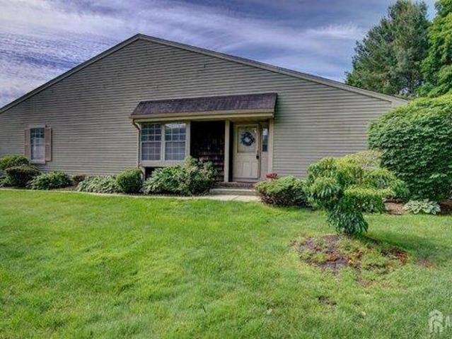 condo with 2 bedroom, Monroe NJ ES105173441