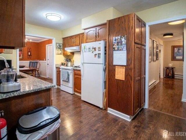 condo with 2 bedroom, Monroe NJ ES105208260