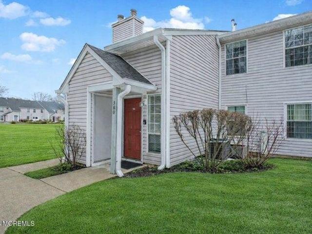 condo with 2 bedroom, Morganville NJ DLS101632600