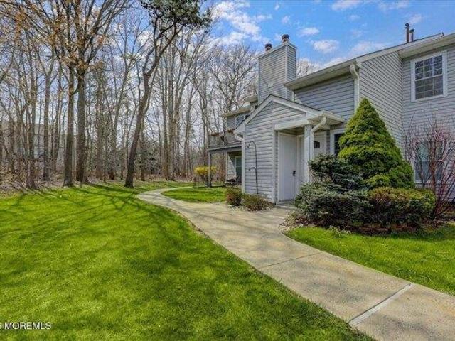 condo with 2 bedroom, Morganville NJ DLS102254466
