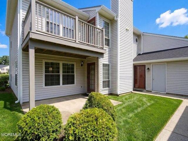 condo with 2 bedroom, Morganville NJ ES105173281