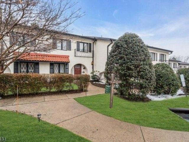 condo with 2 bedroom, Morristown NJ DLS102777343
