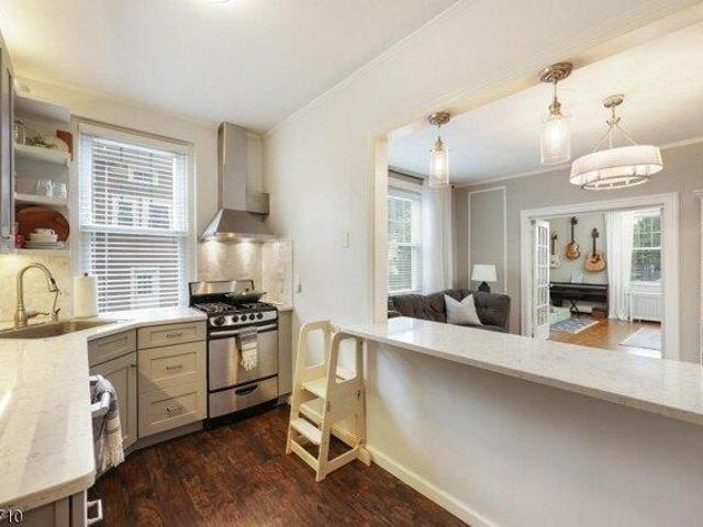 condo with 2 bedroom, Morristown NJ ES105204436