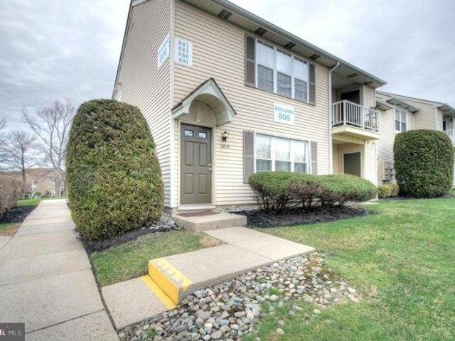 condo with 2 bedroom, Mount Laurel NJ DLS102800198