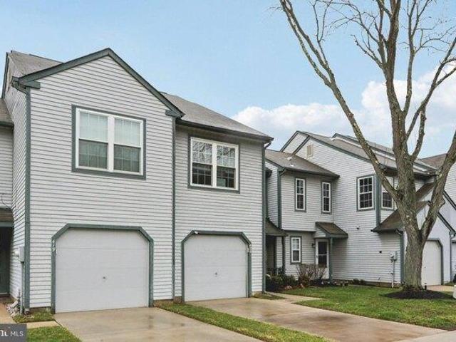 condo with 2 bedroom, Mount Laurel NJ DS100657468