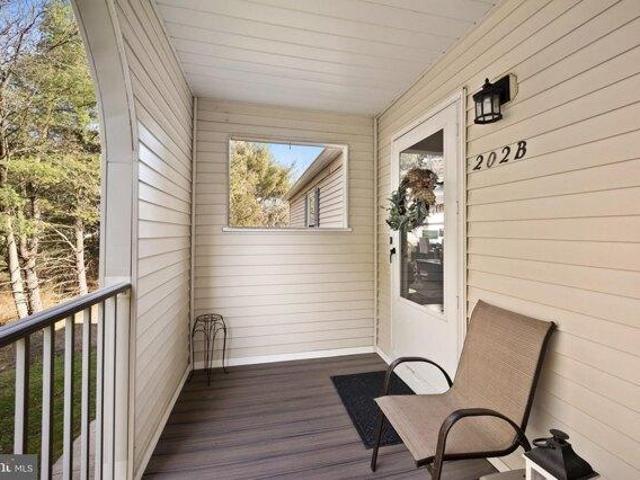 condo with 2 bedroom, Mount Laurel NJ DS102212171