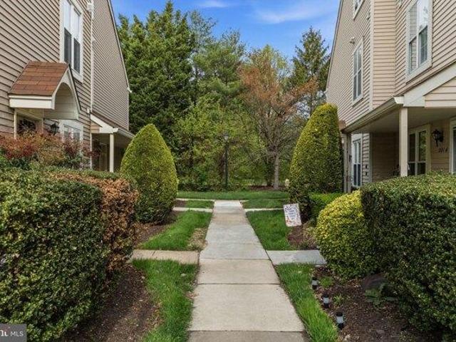 condo with 2 bedroom, Mount Laurel NJ DS102254219
