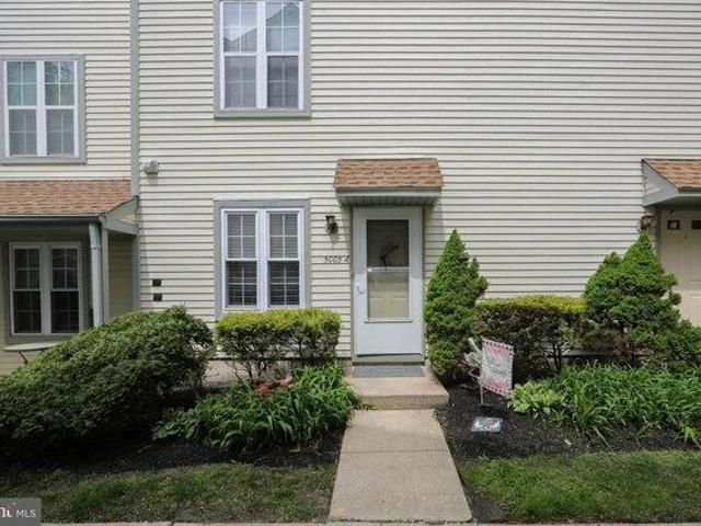 condo with 2 bedroom, Mount Laurel NJ DS102256442