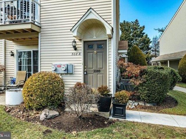 condo with 2 bedroom, Mount Laurel NJ DS102283691