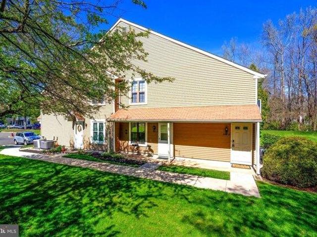 condo with 2 bedroom, Mount Laurel NJ DS102315654