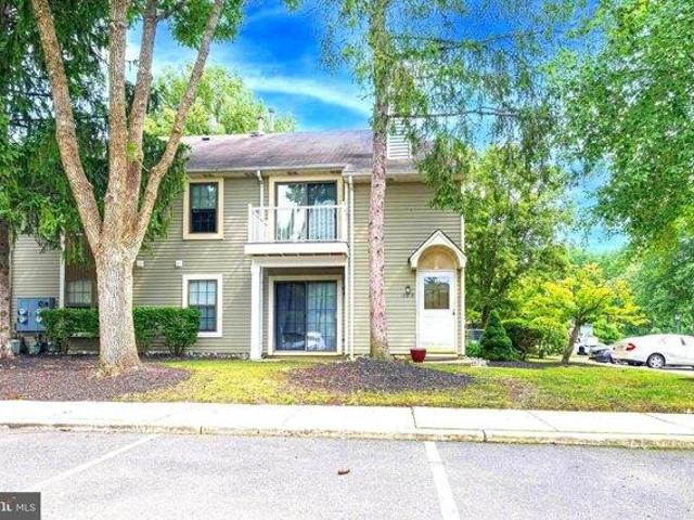 condo with 2 bedroom, Mount Laurel NJ ES105172725