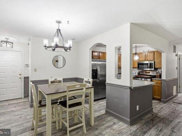 condo with 2 bedroom, Mount Laurel NJ ES105203662