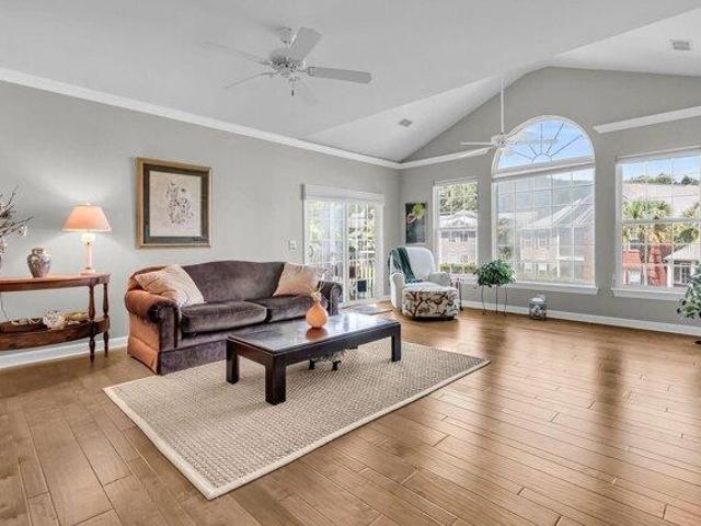 condo with 2 bedroom, Mount Pleasant SC ES104902128