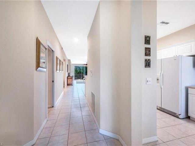 condo with 2 bedroom, Naples FL DS88238468