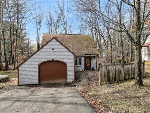 condo with 2 bedroom, Nashua NH DS102154538