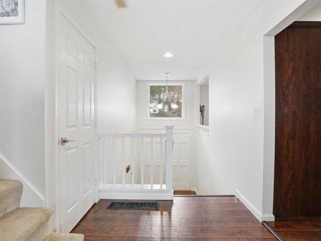 condo with 2 bedroom, Nashua NH DS102212150