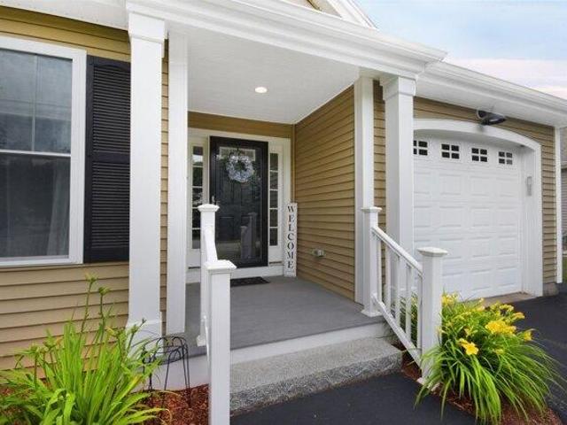 condo with 2 bedroom, Nashua NH DS104074836