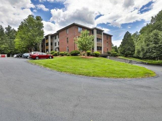 condo with 2 bedroom, Nashua NH DS104189182