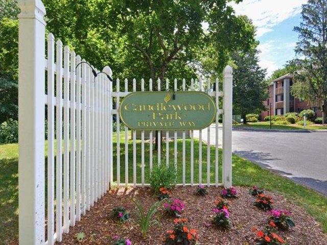condo with 2 bedroom, Nashua NH DS104232640