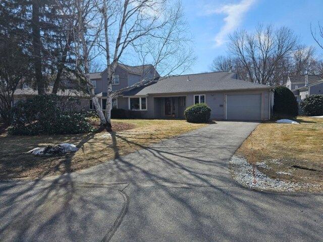 condo with 2 bedroom, Nashua NH ES103249009