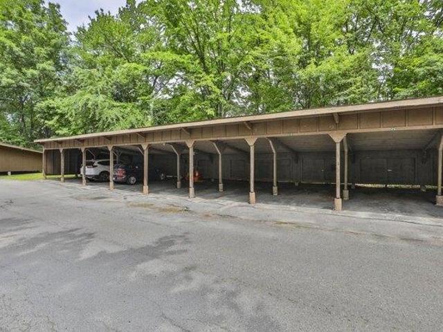 condo with 2 bedroom, Nashua NH ES104811584