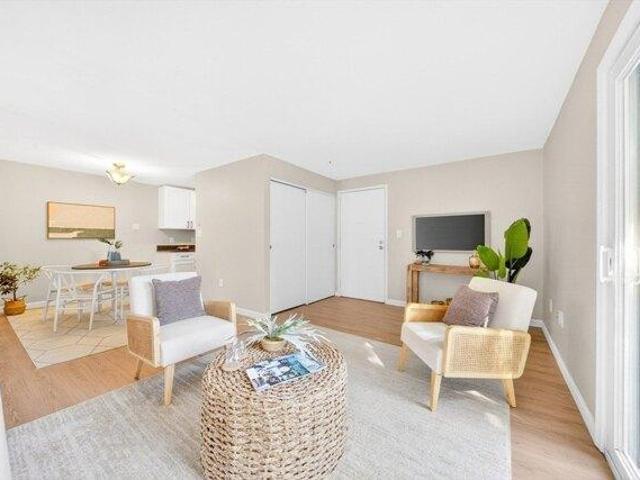 condo with 2 bedroom, Natick MA DS103808381