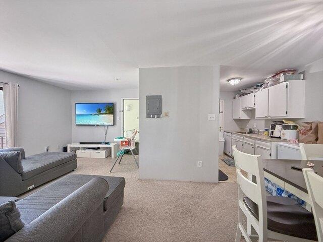 condo with 2 bedroom, Natick MA ES103809708