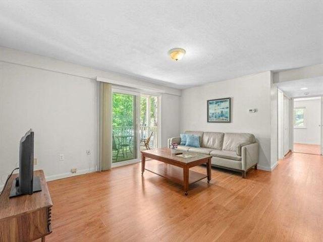 condo with 2 bedroom, Natick MA ES105095800