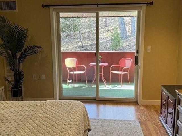 condo with 2 bedroom, Needham MA DS103189004