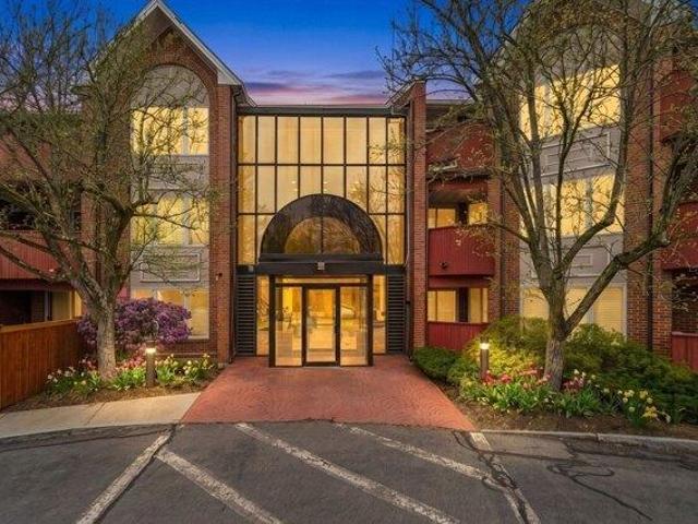 condo with 2 bedroom, Needham MA DS103439265