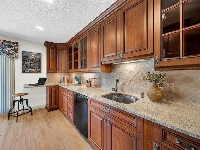 condo with 2 bedroom, Needham MA ES104009864