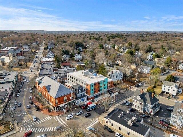 condo with 2 bedroom, Newton MA DLS102724424