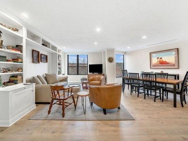 condo with 2 bedroom, Newton MA DS102827541