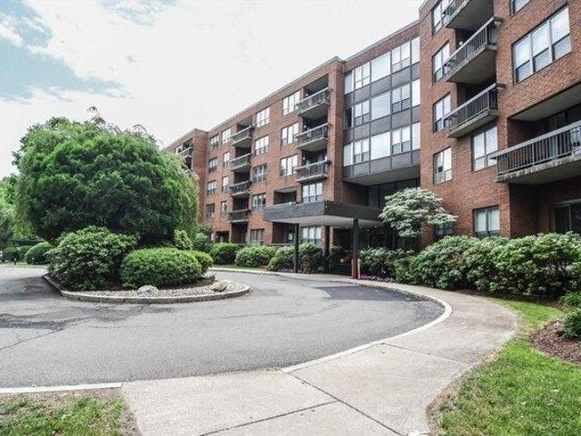 condo with 2 bedroom, Newton MA DS104011277