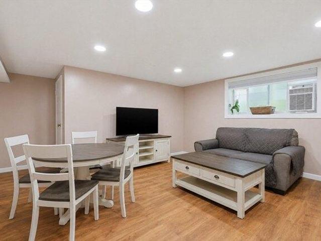 condo with 2 bedroom, Newton MA ES103436539