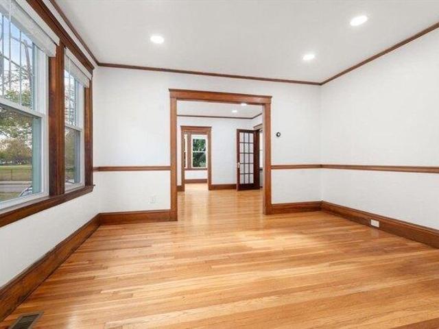 condo with 2 bedroom, Newton MA ES103018330