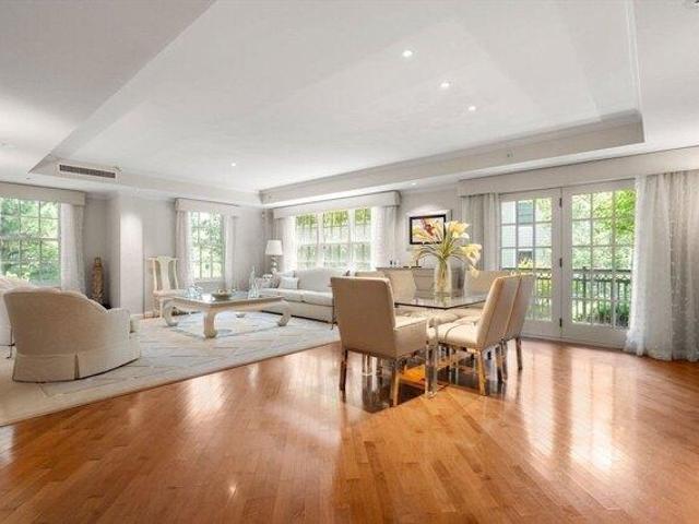 condo with 2 bedroom, Newton MA ES104759406