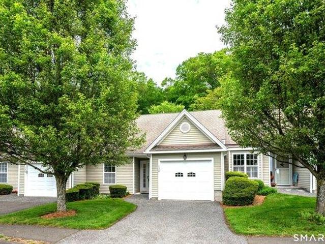 condo with 2 bedroom, Newtown CT DS104232880
