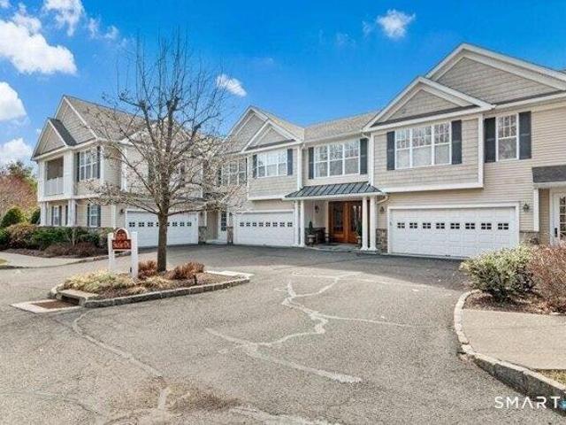 condo with 2 bedroom, Newtown CT ES104237966