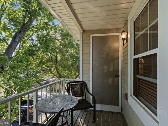 condo with 2 bedroom, Newtown PA DS103603488