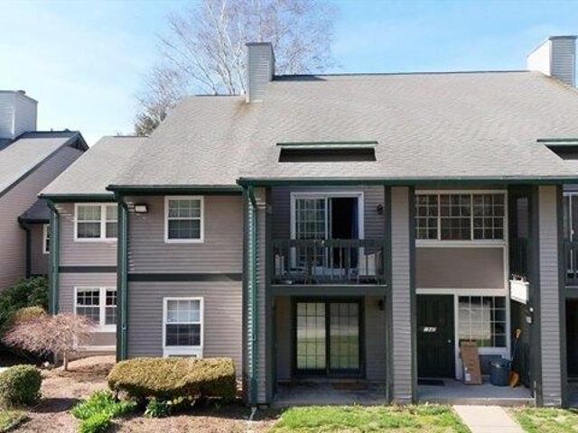 condo with 2 bedroom, New Bedford MA ES103222327