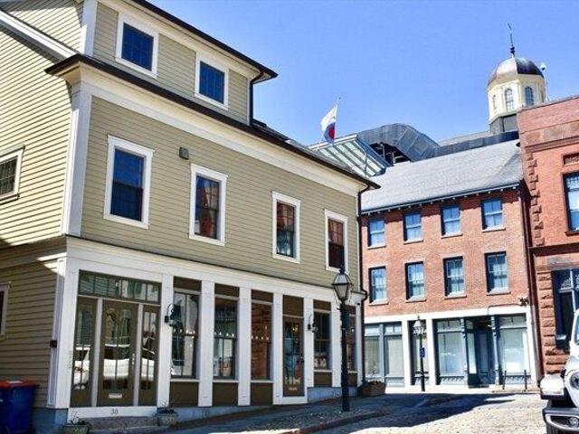 condo with 2 bedroom, New Bedford MA ES104851565