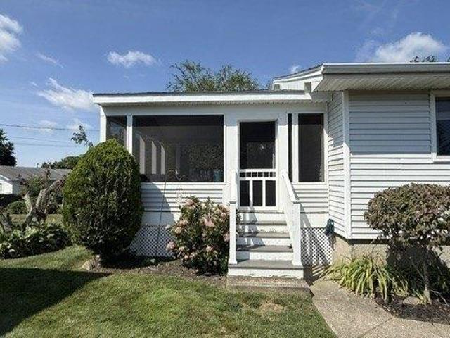condo with 2 bedroom, New Bedford MA ES105143853