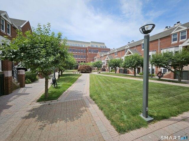 condo with 2 bedroom, New Haven CT ES105422971