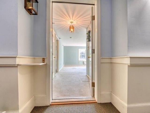 condo with 2 bedroom, New London NH ES103440198