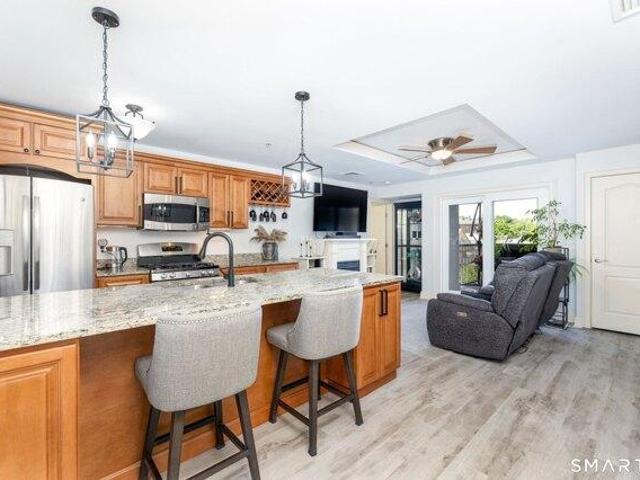 condo with 2 bedroom, New London CT DS103967430