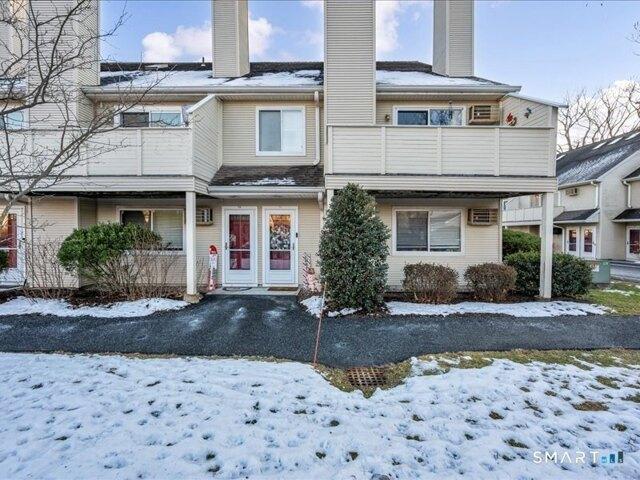 condo with 2 bedroom, New Milford CT DLS102258446